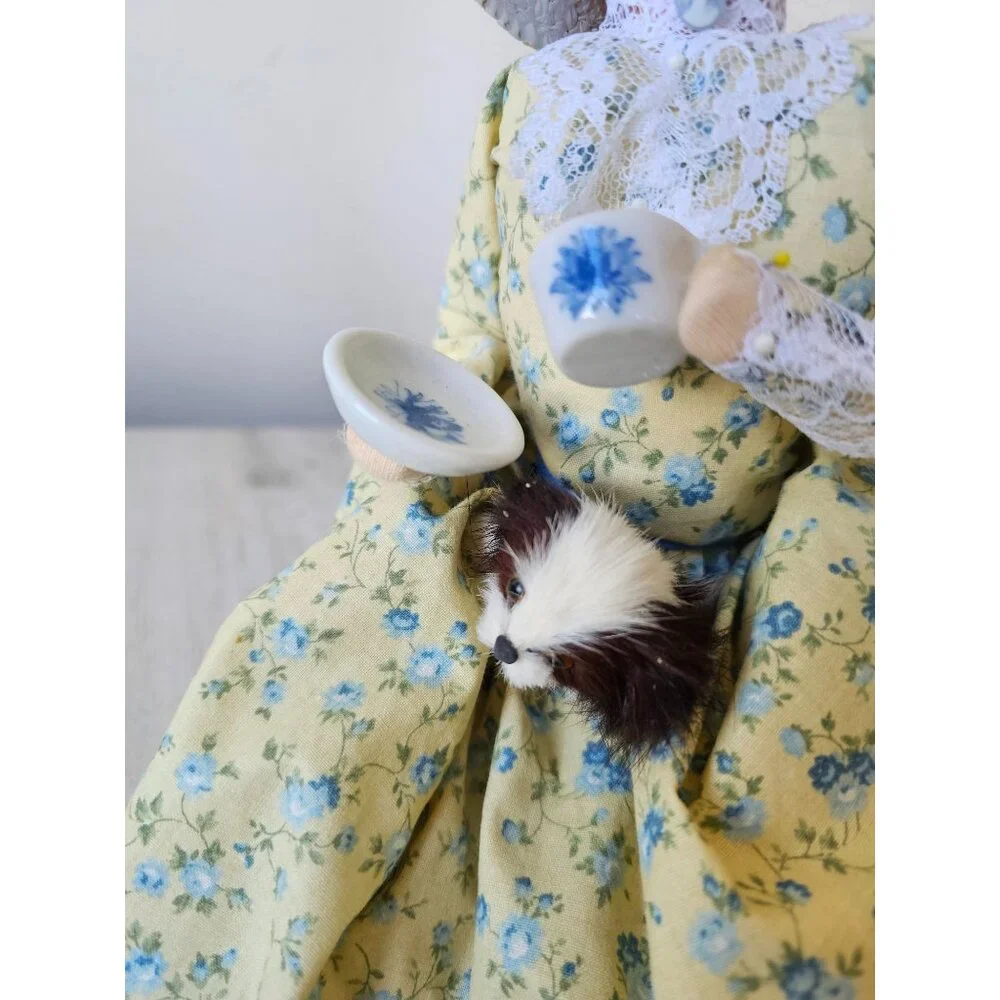 Byers Choice | Holiday | Byers Choice Winterthur Tea Dog Victorian Girl ...